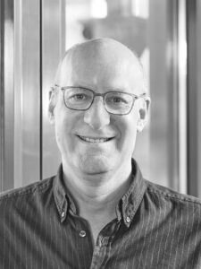 Meet the team - Positive Momentum